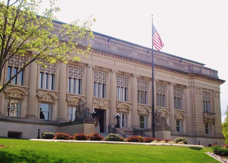 Illinois Supreme Court | Contact, Hours, Location | Brownstone Law